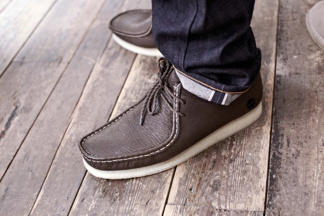 Clarks ORIGINALs 與美國嘻哈歌手 MF Doom 聯名限量款 Wallabee Doom | FLiPER - 生活藝文誌