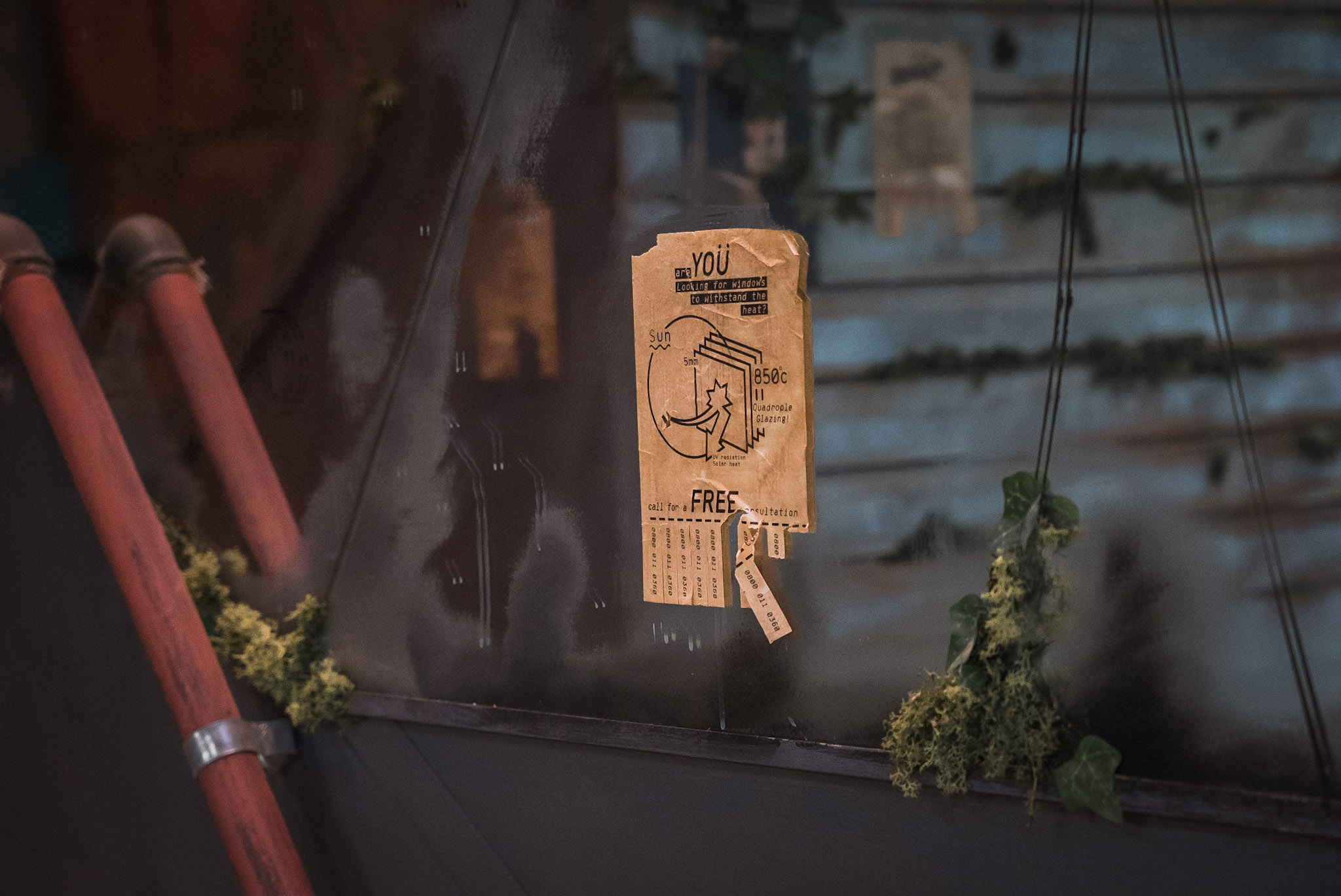 廢墟重生！英國藝術團隊 The Syrup Room 改造老舊購物中心，演繹反烏托邦的恣意天堂！ | FLiPER - 生活藝文誌